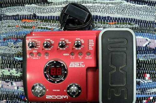 Zoom B2.1U - процессор для бас гитары