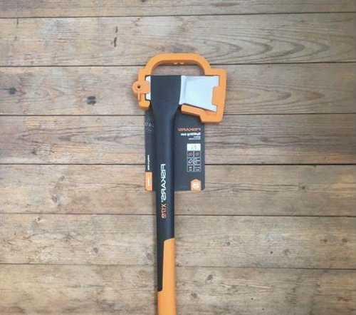 Топор колун Fiskars X17