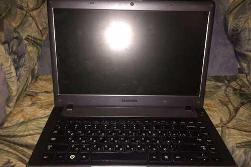 Ноутбук SAMSUNG NP355v4C