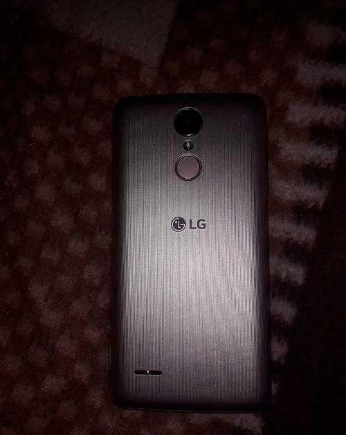 Телефон LG К8
