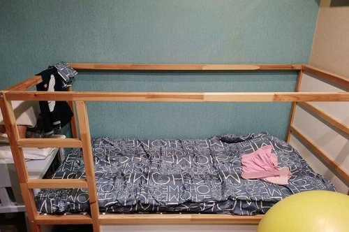 Кровать детская большая без изъянов