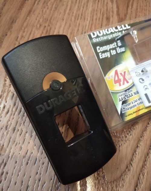 Зарядное устройство Duracell