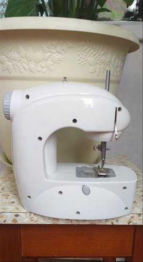 Мини швейная машина TTC (Mini sewing machine) fhsm