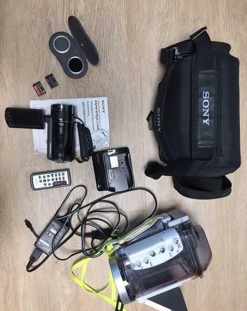 Видеокамера Sony HDR-CX7EK + аквакейс +сумка + фил