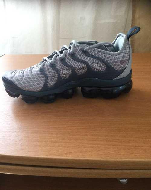 Кроссовки Nike vapormax plus