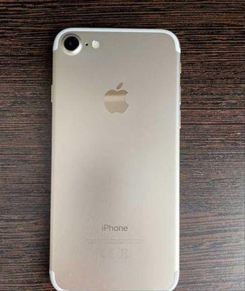 Телефон iPhone7 32гб