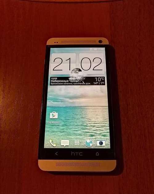 HTC ONE Dual Sim M7