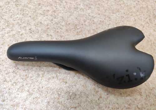 Новое седло Fizik Aliante Delta