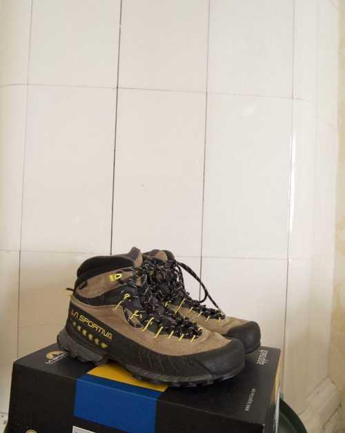 Треккинговые ботинки La Sportiva TX4 Mid GTX