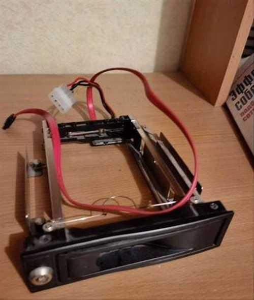 Mobile rack HDD (салазки для женского диска) SATA