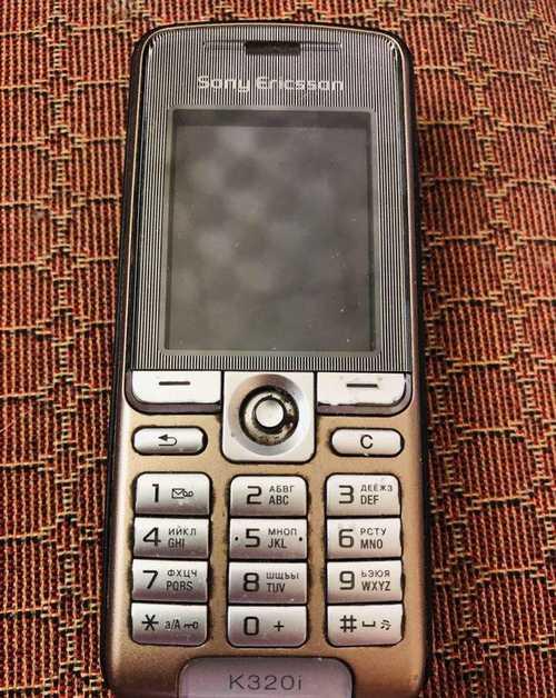 Телефоны Sony Ericsson K310i и Nokia