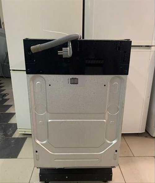 Посудомоечная машина б/у Smeg STA 4845