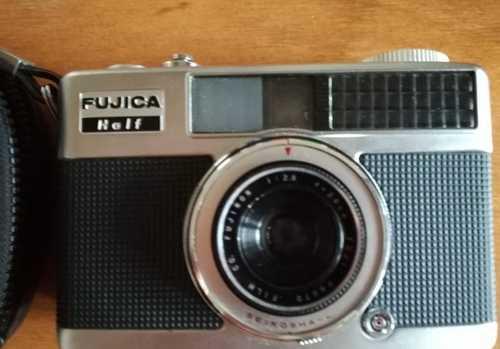 Плёночный фотоаппарат Fujica half