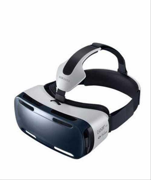 Шлем (очки) виртуальной реальности Samsung Gear VR