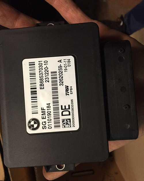 Блок управления emf ручника bmw f10 f13 f25 f26