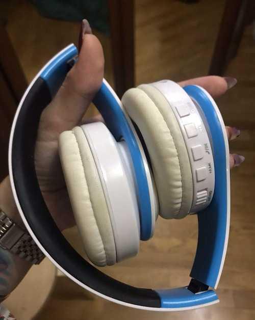 Наушники Bluetooth