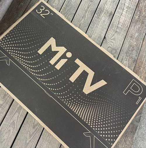 Новый телевизор Xiaomi Mi TV P1 32 Smart TV
