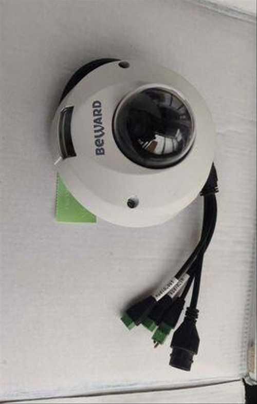 IP камера для видеонаблюдения beward B2710DMR