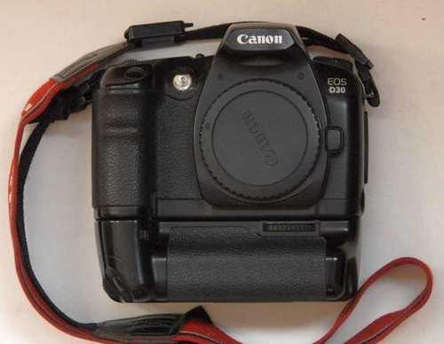 Первая цифровая зеркалка Canon EOS D30 body