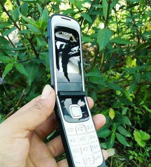 Телефон раскладушка Nokia 2720 Fold новый