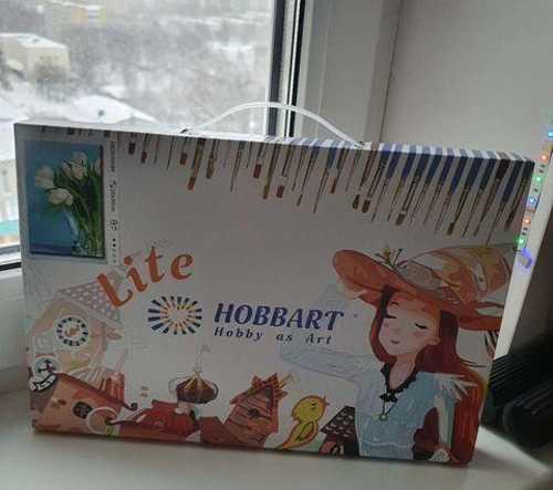 Hobbart lite белые тюльпаны