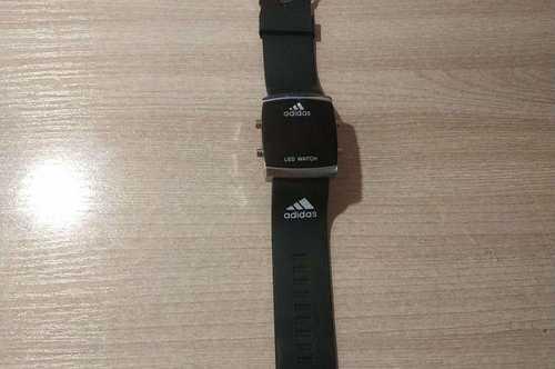 Часы Adidas led watch