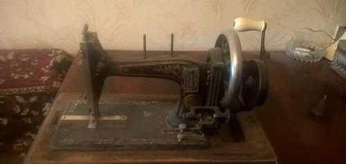 Швейная машинка maschine naumann 1913 г