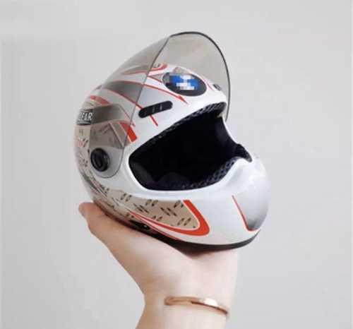 Сувенирный мотоциклетный шлем Mercedes (новый)