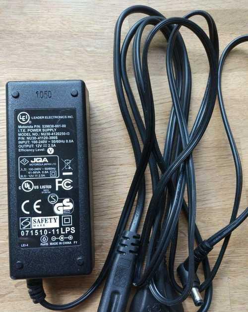 Блок питания 12V 2.5A motorola NU30-4120250-I3