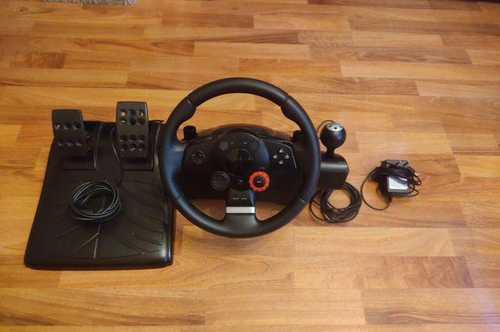 Игровой руль logitech driving force gt