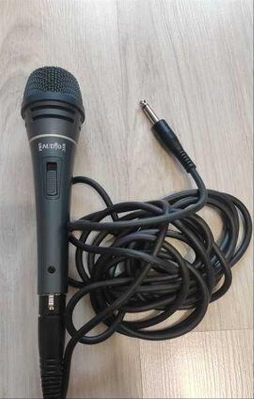 Вокальный микрофон Pro Audio UB-67