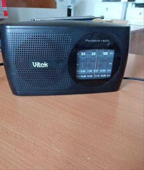 Радиоприёмник Vitek VT-3587 вк
