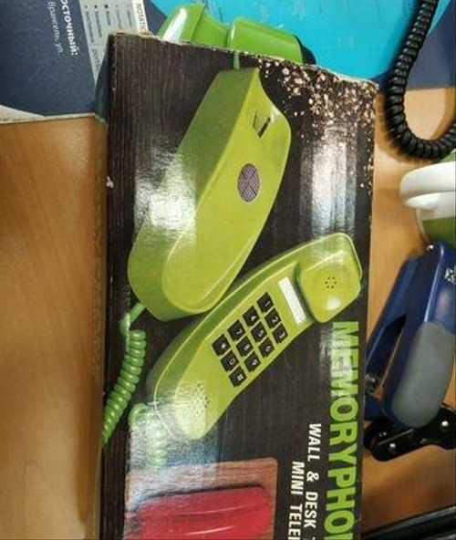 Кнопочный импортный телефон из СССР