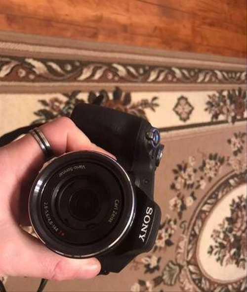 Фотокамера Sony