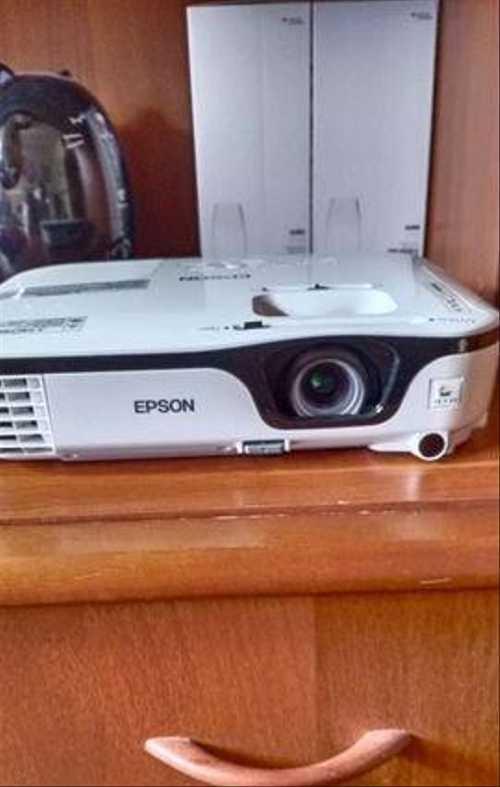 Проектор Epson EB-X12