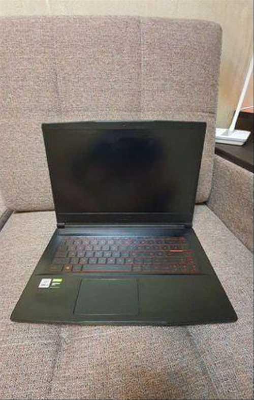 Ноутбук MSI GF63 Thin 10SC-243