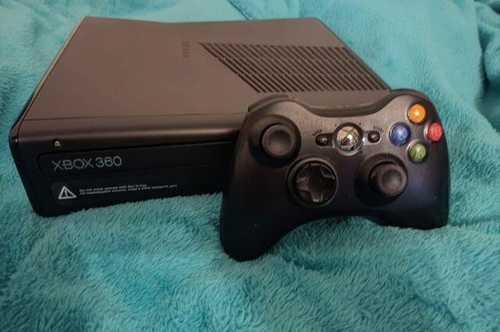 Xbox 360 Slim 250гб+35 игр прошитый