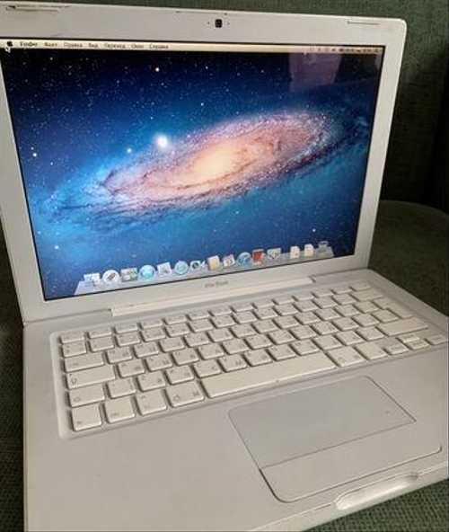 Apple MacBook 1181