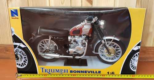 Модель мотоцикла Triumph Bonneville 1969 New 1/6