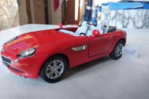 Модель авто BMW Z8