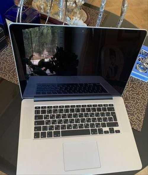 MacBook Pro 15 Retina 256gb серый 2015