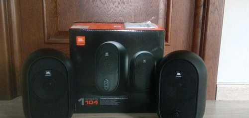 Колонки JBL Series 104