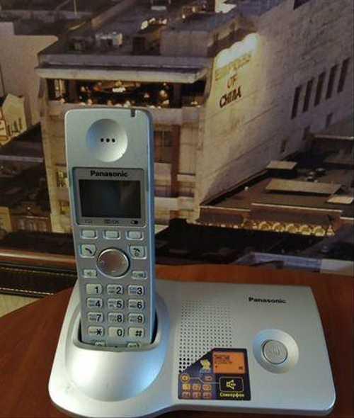 Телефон Panasonic KX-TGA710RU