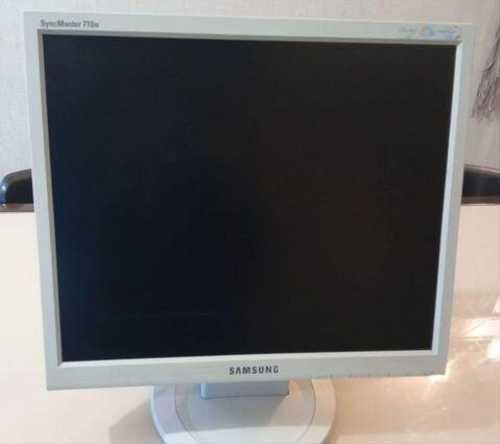 Монитoр Samsung synсmаster 710N