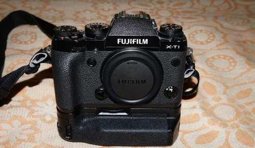 Fujifilm X-T1 Body, X-Trans II APS-C, grip MK-XT1