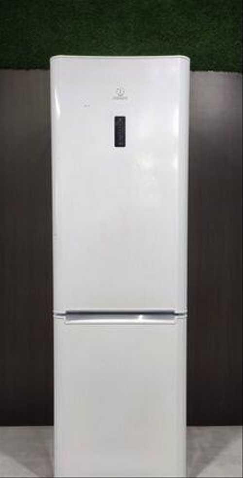 Холодильник Indesit BIA181NFC