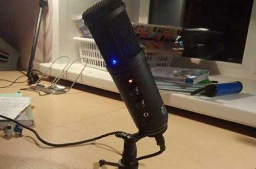 Конденсаторный микрофон dexp U700
