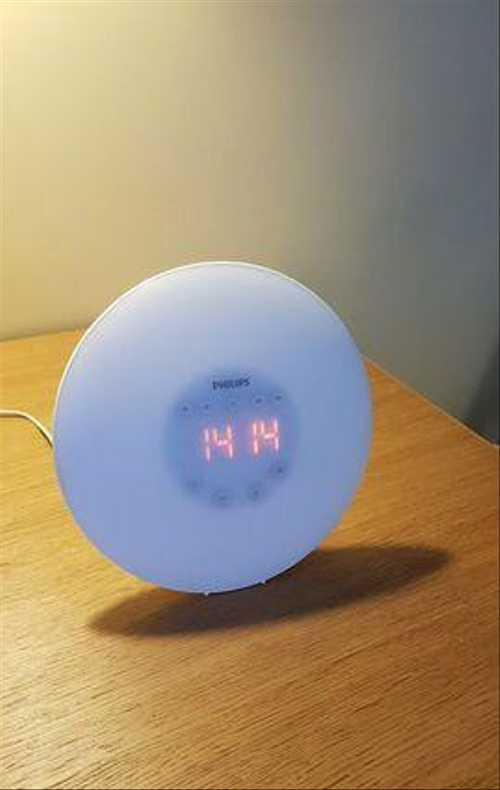 Световой будильник Philips Wake-up Light HF3505