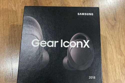 Беспроводные наушники samsung gear iconx2018