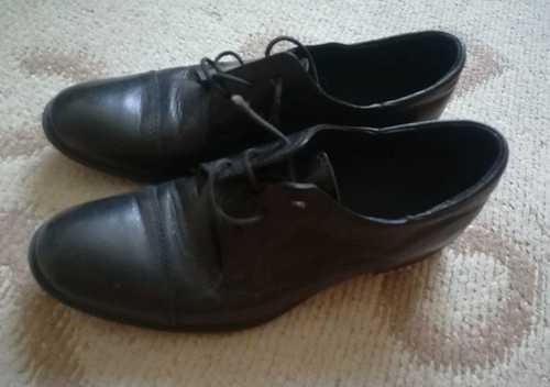 Продам ботинки школьные 36 размер